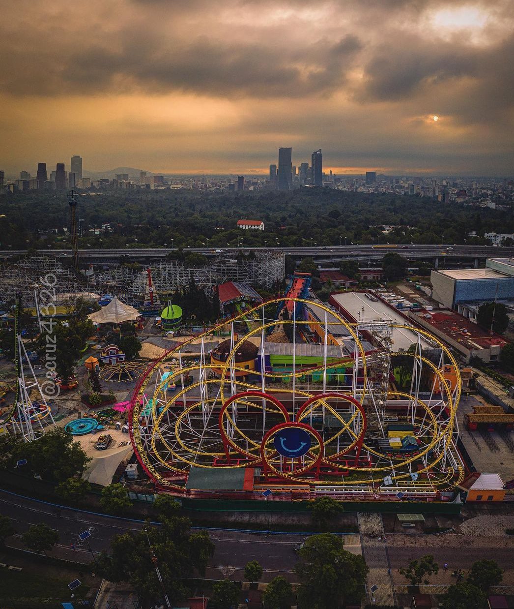 Así será el nuevo parque de diversiones Aztlán en México - México Ruta ...