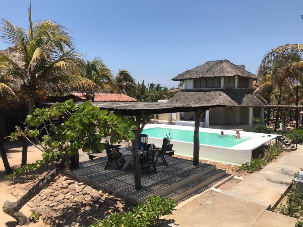 Date un relajante chapuzón en Playa Ventura, Guerrero