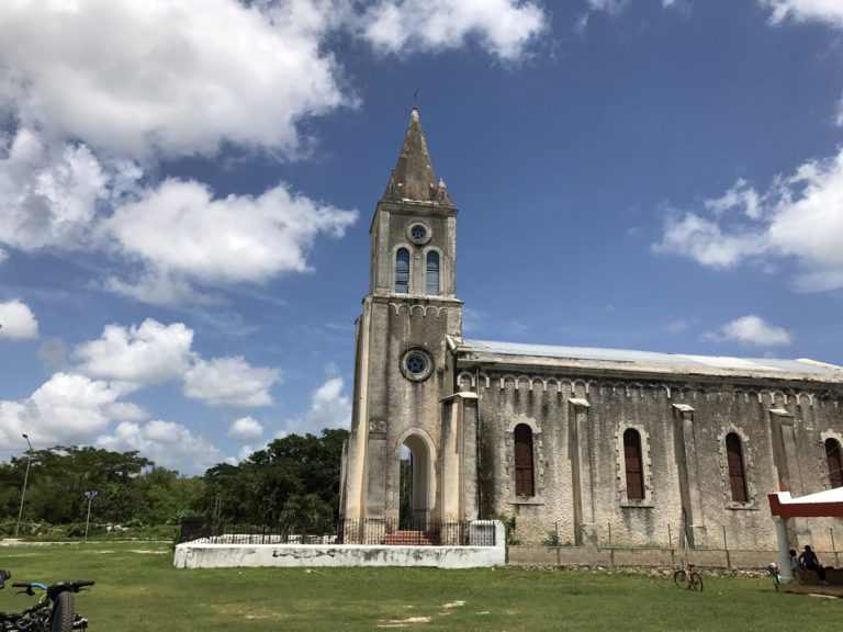 ¿Te atreves a explorar Misnebalam, el pueblo fantasma de Yucatán?