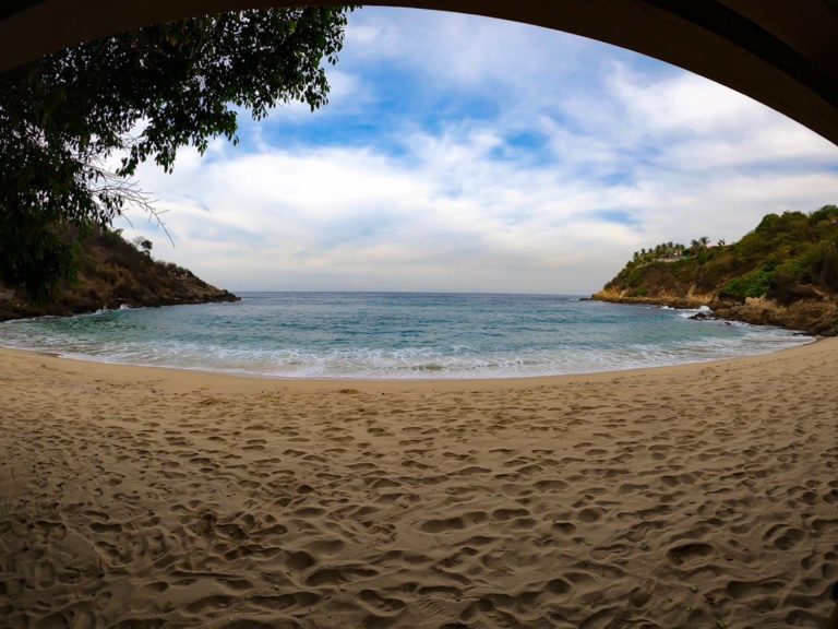 Puerto Escondido: ¿qué playas visitar y dónde hospedarme?