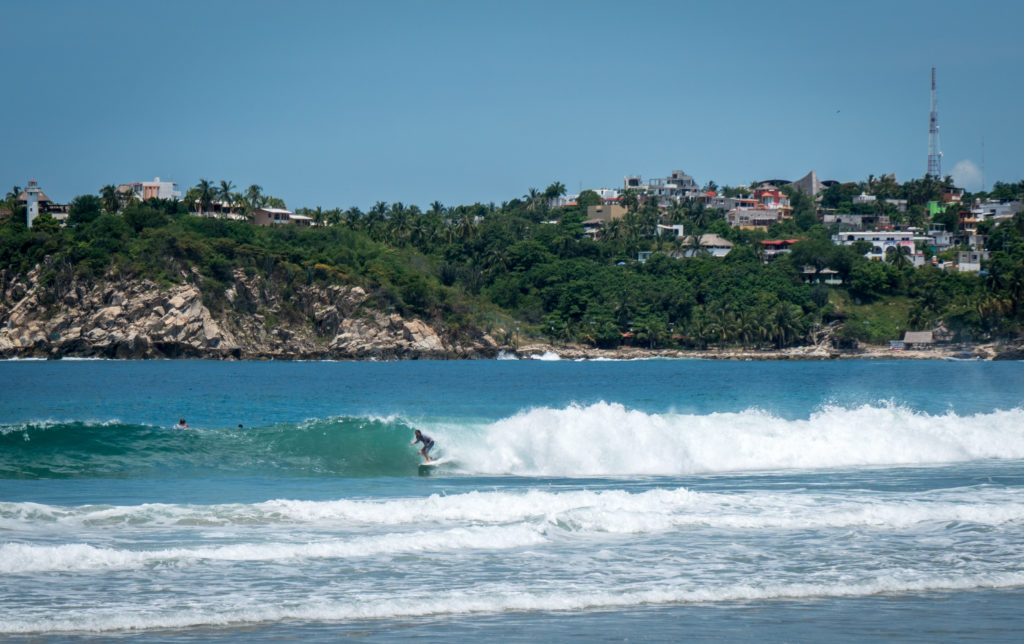 Zicatela: surf, arena y mar | México Ruta Mágica