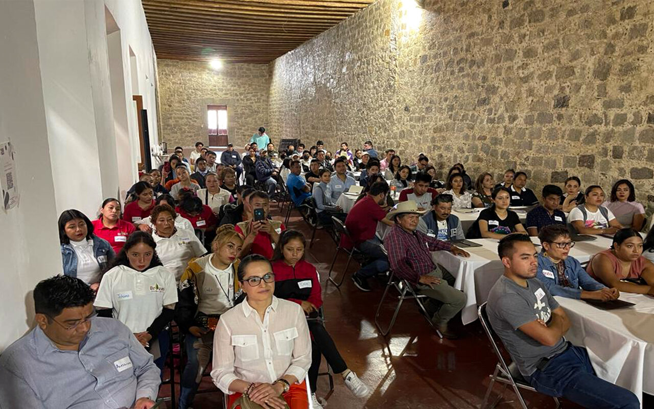 Profesionalizan a prestadores de servicios turísticos de Zacatlán