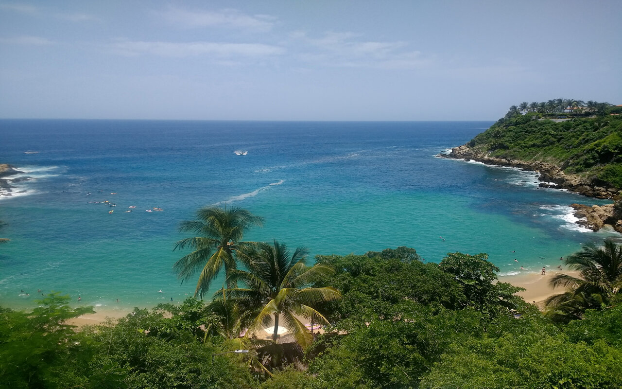 Zicatela: surf, arena y mar | México Ruta Mágica