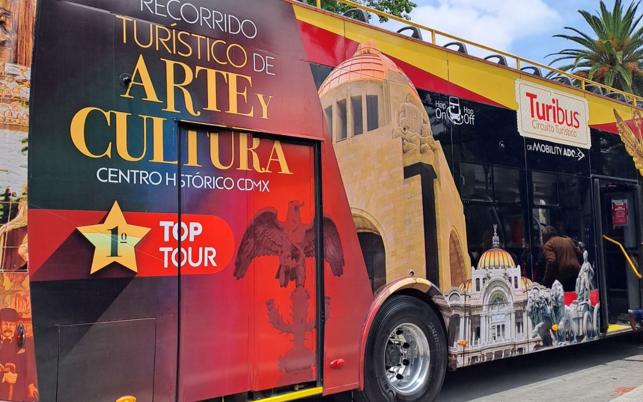 Turibus inaugura nueva ruta de arte y cultura en CDMX