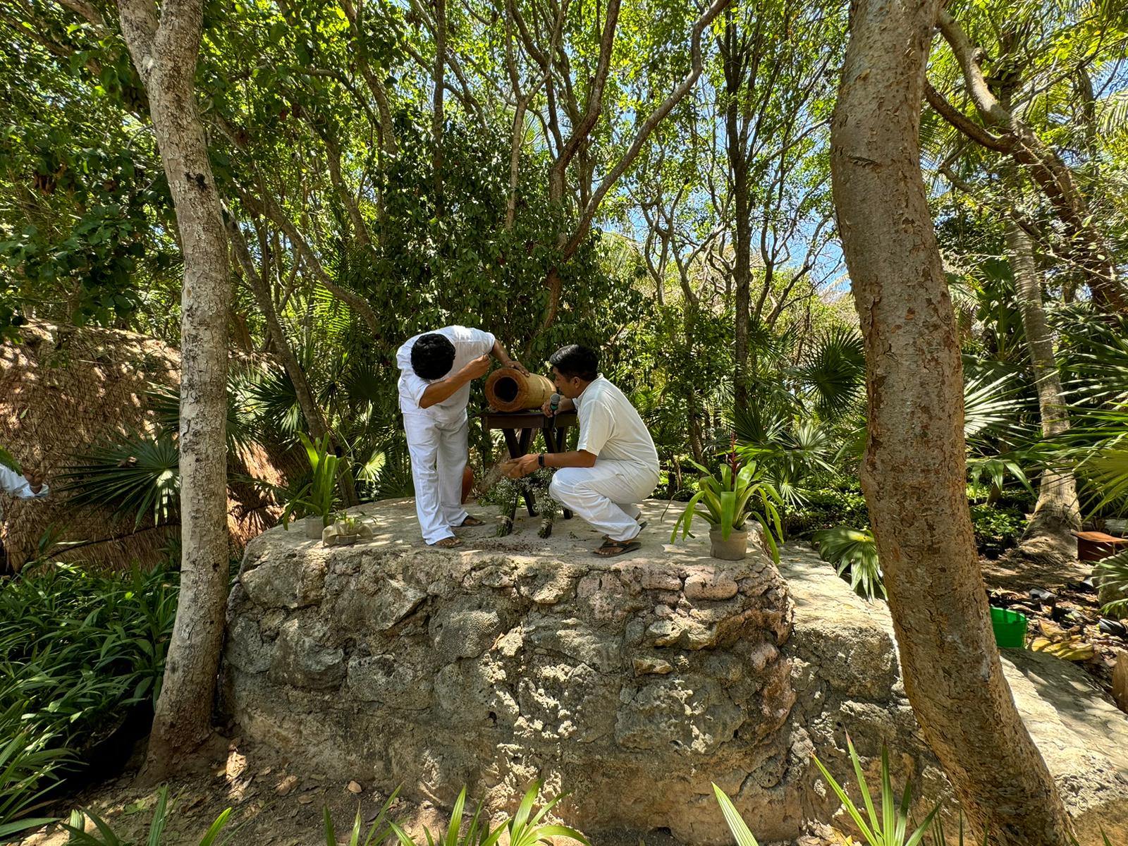 Grupo Xcaret y Parque Xel-Há celebran el XXV aniversario de la Ceremonia de Cosecha de Miel de ...