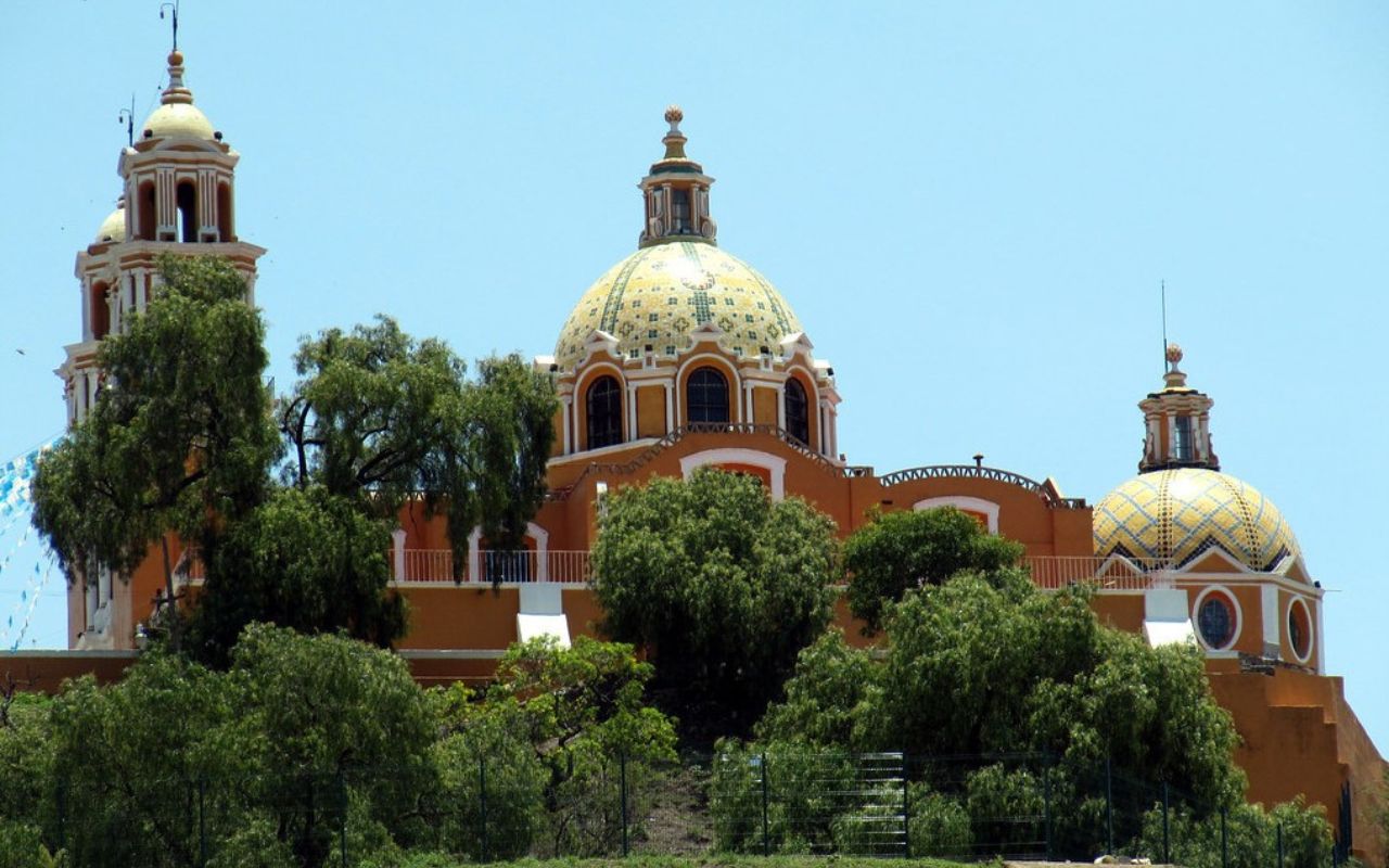 Iglesia de Santa María Tonantzintla: un templo donde podrás ver arte ...