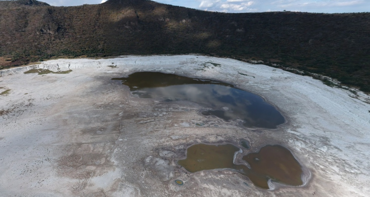 Rincón de Parangueo, senderismo entre sal y volcanes