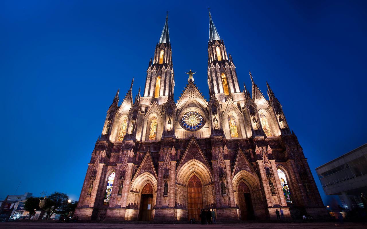 Zamora, entre el arte sacro y el dulce tradicional - México Ruta Mágica